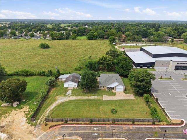 12842 Ruby Rd, Farmington, AR 72730
