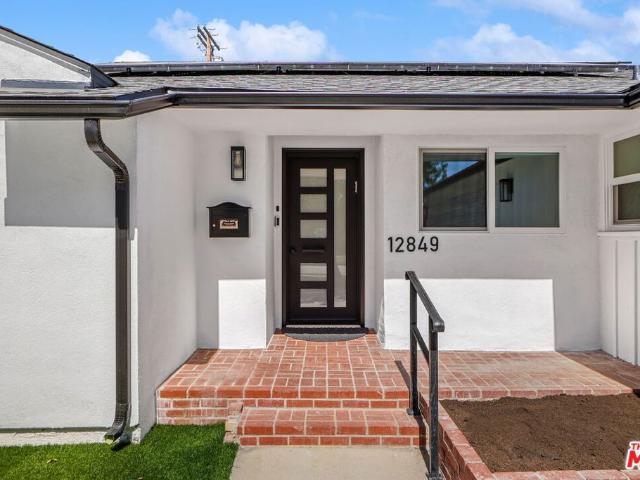 12849 Tiara Street