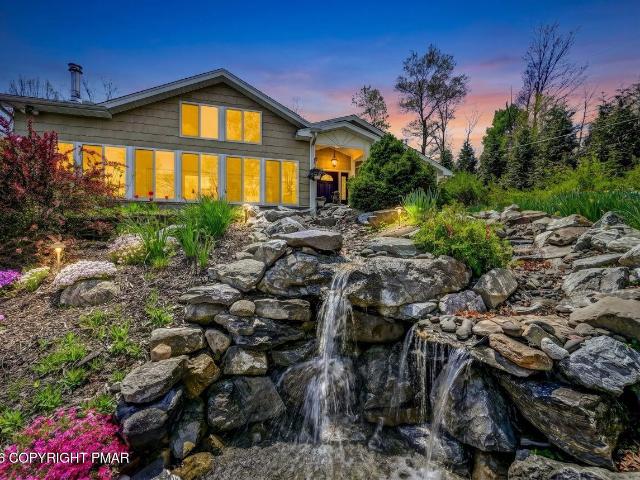 1284 Burger Hollow Road