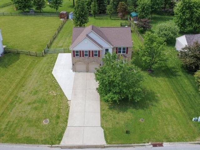 1284 Clarawill Dr, Loveland, OH 45140