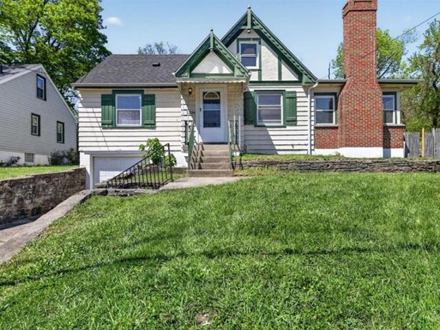 1284 Compton Rd, Springfield Township, OH 45231