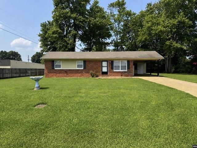 1284 E Highway 22, Union City, TN 38261