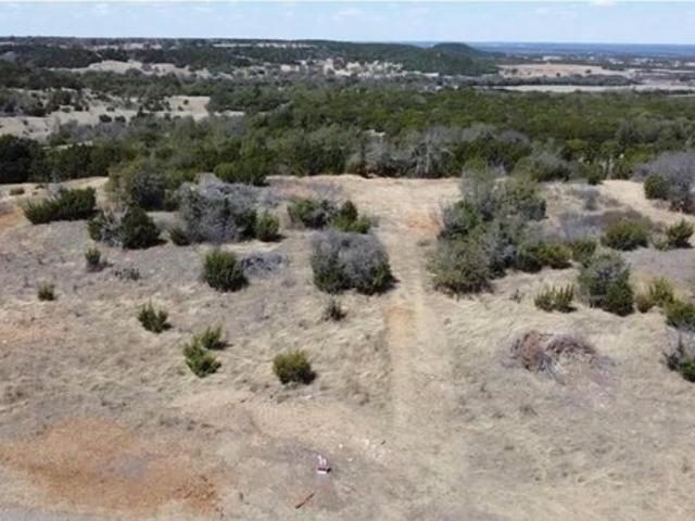 1284 Hidden Mountain Dr, Glen Rose, TX 76690