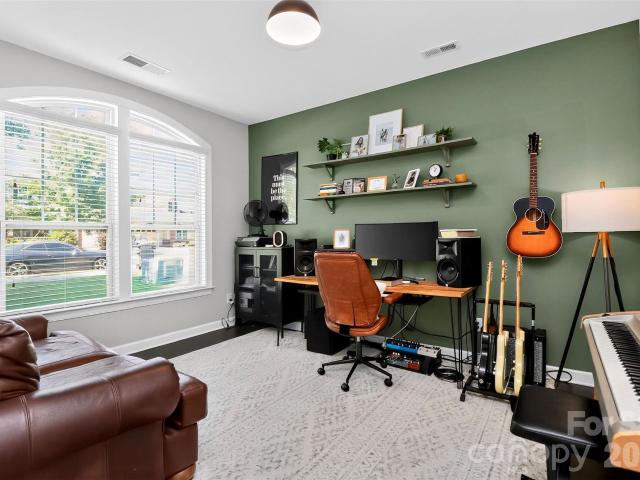 1284 Kings Grove Drive
