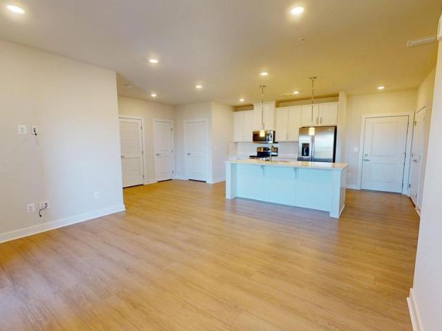 12850 Mosaic Park Way # 2Q
