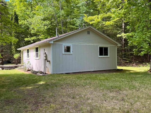 12851 Manitou Trail
