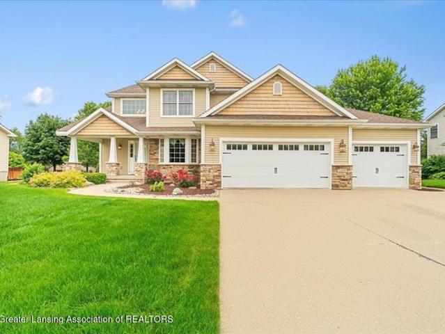 12855 Chartreuse Dr, DeWitt, MI 48820