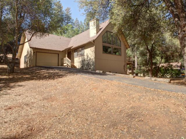 12856 Mueller Dr