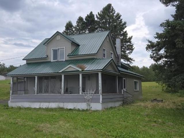 1285 Main St, Grand Isle, ME 04746