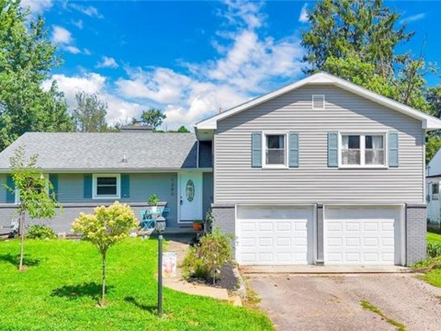 1285 Military Rd, Zanesville, OH 43701