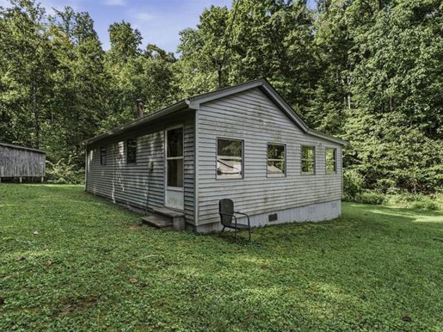 1285 Phelps Dunham Rd, Edmonton, KY 42129