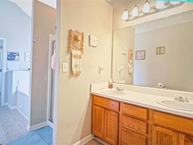 1285 Stephens Pond View
