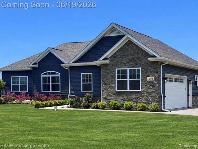 1285 Sweet Grass Trl, Oceola Township, MI 48843