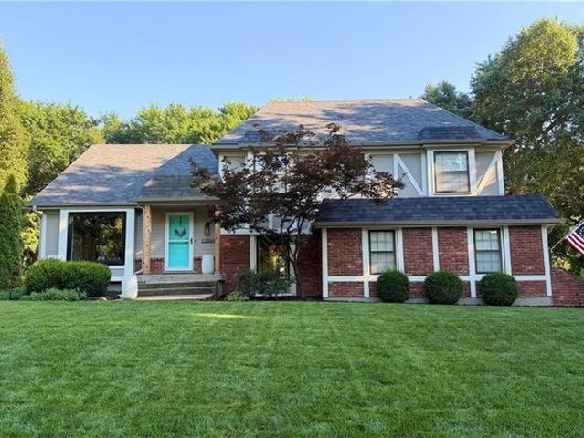 12860 Sagamore Rd, Leawood, KS 66209