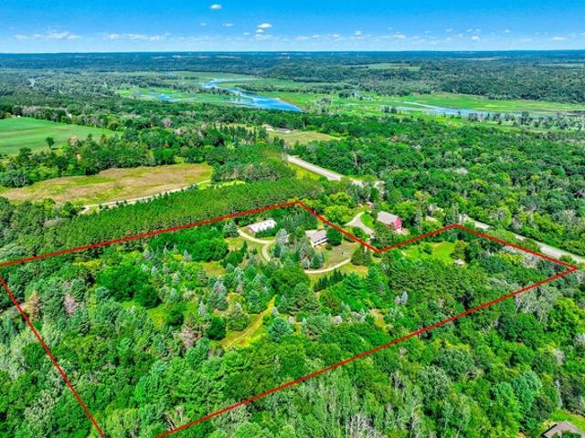 12860 Saint Croix Trl N, Stillwater, MN 55082