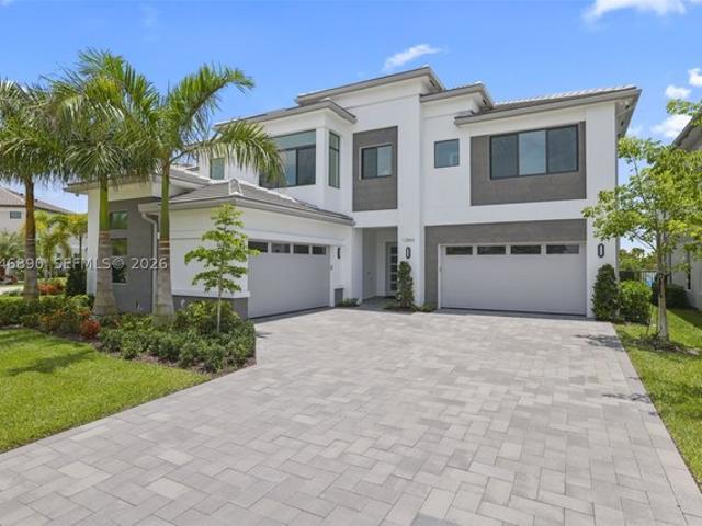 12866 Crane Xing, Palm Beach Gardens, FL 33412