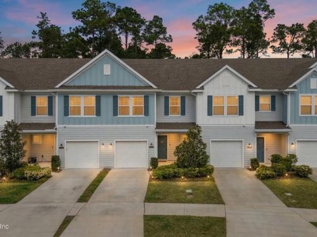 12866 Josslyn Ln, Jacksonville, FL 32246
