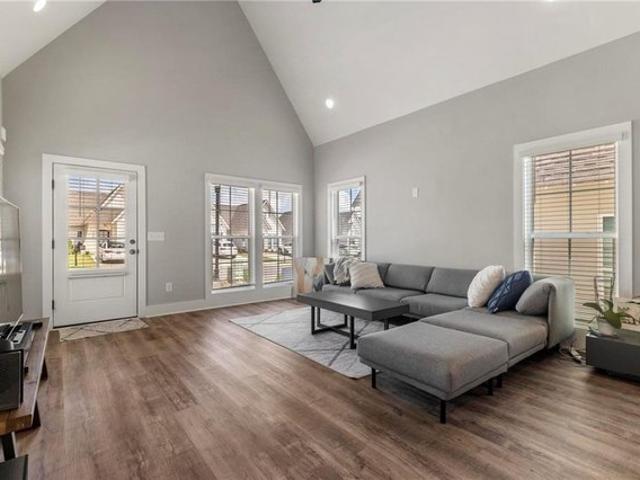 1286 Burrow Cir, Opelika, AL 36801