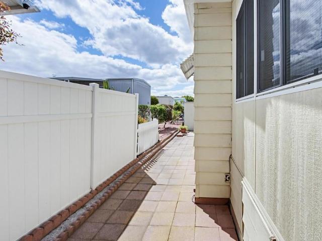 1286 Discovery Street 129