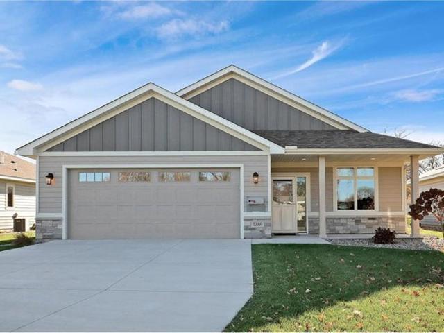 1286 Jefferson Ct, Shakopee, MN 55379