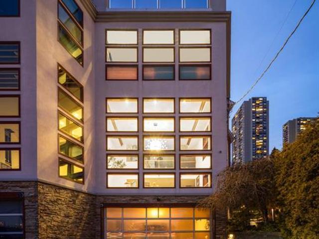 1286 River Road