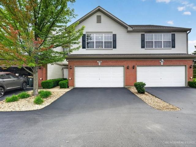 1286 W Black Wolf Rd, Round Lake, IL 60073
