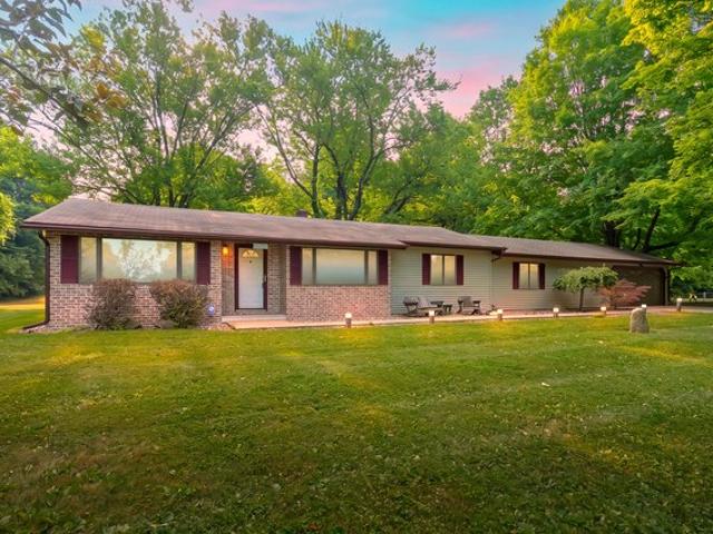 12876 Helmer Rd S, Battle Creek, MI 49015