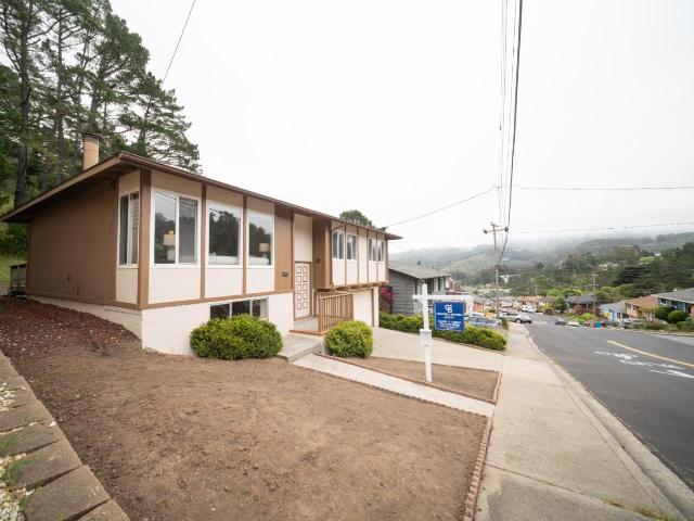 1287 Lerida Way