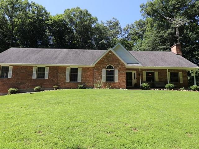 1287 Lovers Rd, Batesville, IN 47006