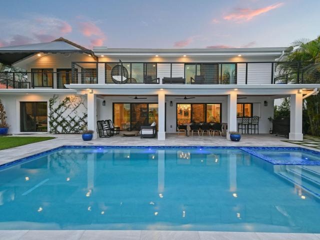 12880 S Shore Drive, Palm Beach Gardens, FL