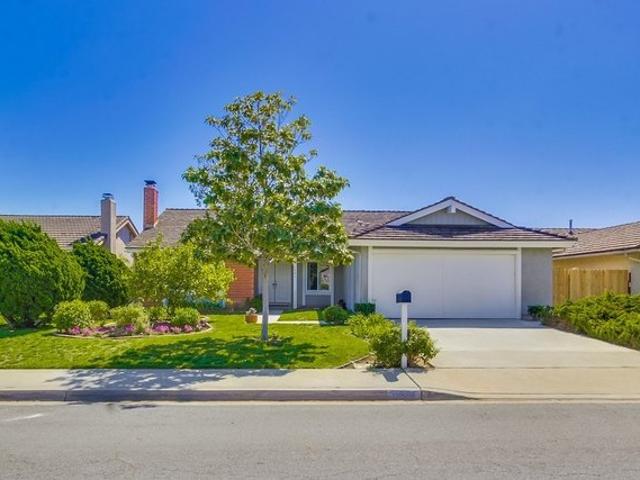 12881 Elmfield Ln, Poway, CA 92064