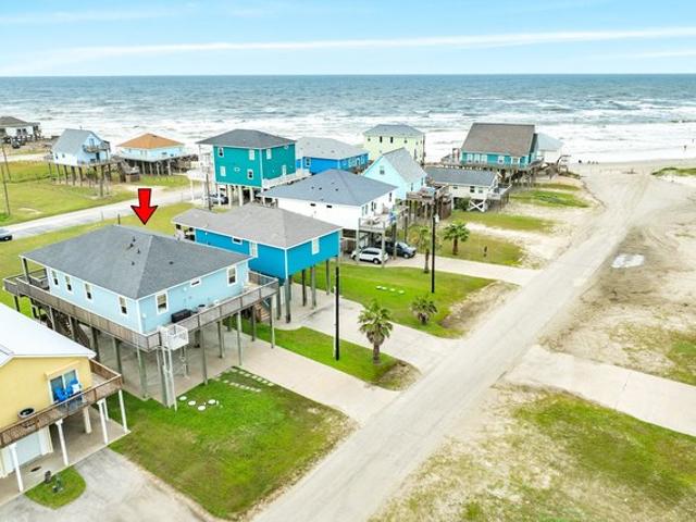 12888 Buccaneer Rd, Freeport, TX 77541