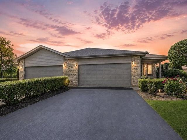 1288 Baileys Crossing Dr, Lemont, IL 60439