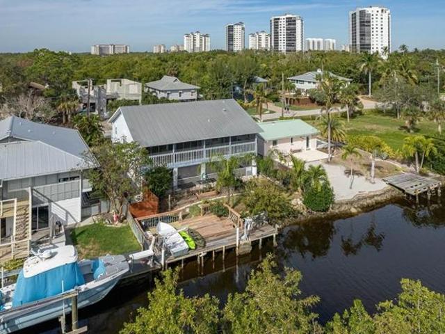 1288 Venetian Way, Naples, FL 34110
