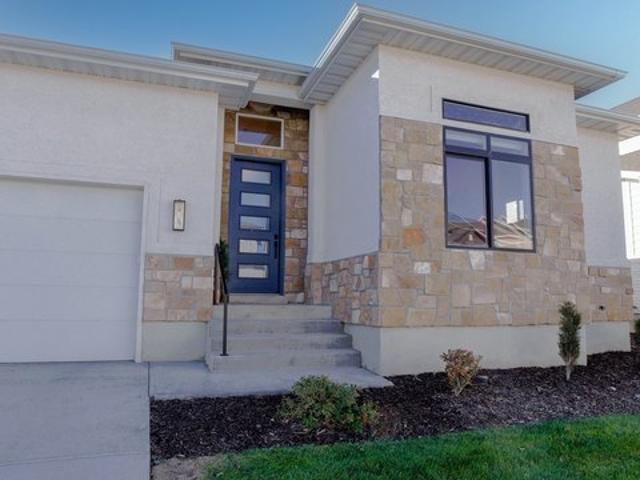 12894 S Berlynn Dr Unit 17, Riverton, UT 84065
