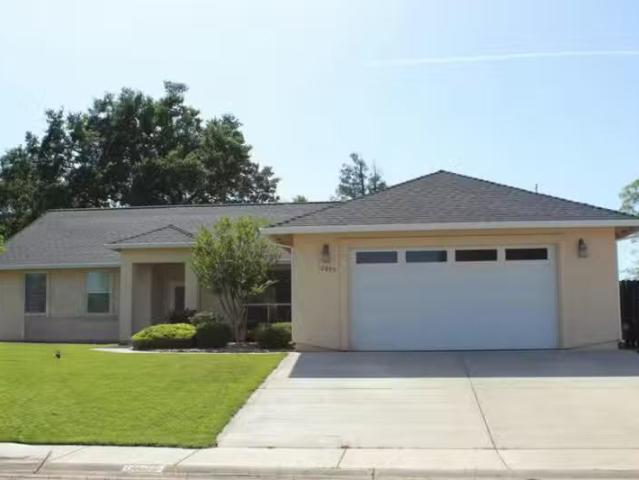 12895 GARDENIA AVE, RED BLUFF, CA 96080 Single Family Residenc.