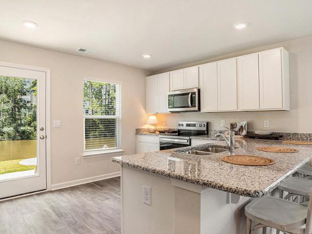 1289 Purple Orchid Loop