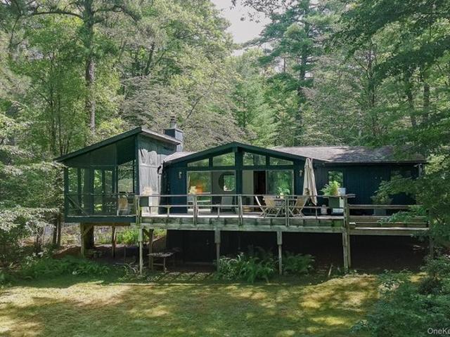 1289 Plank Rd, Forestburgh, NY 12777