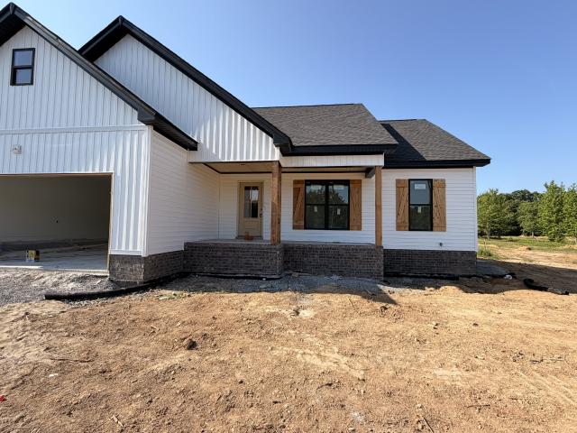 1289 Vickie Ln