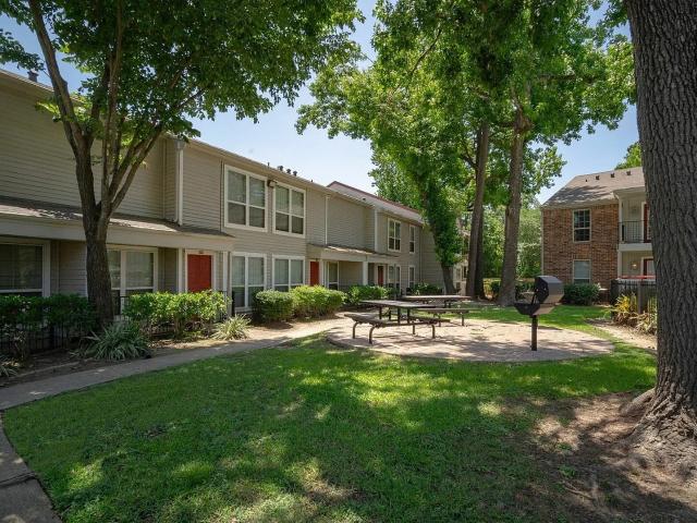 12800 Woodforest Boulevard W1210