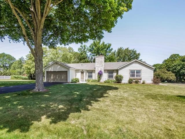 12800 Elmwood Rd, Elm Grove, WI 53122