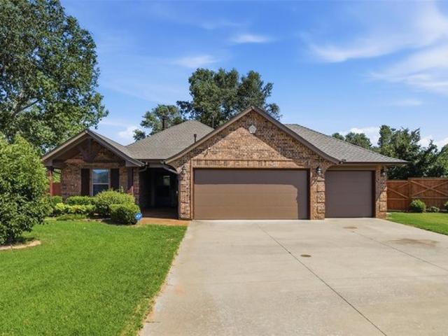 12800 Mackenzie St, Choctaw, OK 73020