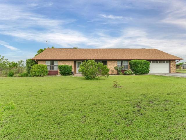 12800 Quarterhorse Dr