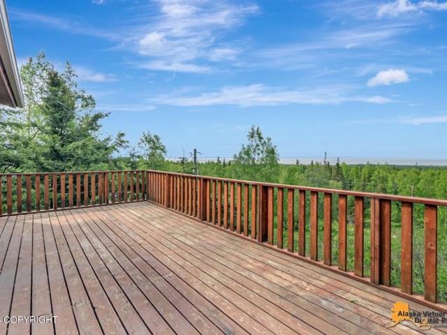 12800 Ridgewood Rd, Anchorage, AK 99516