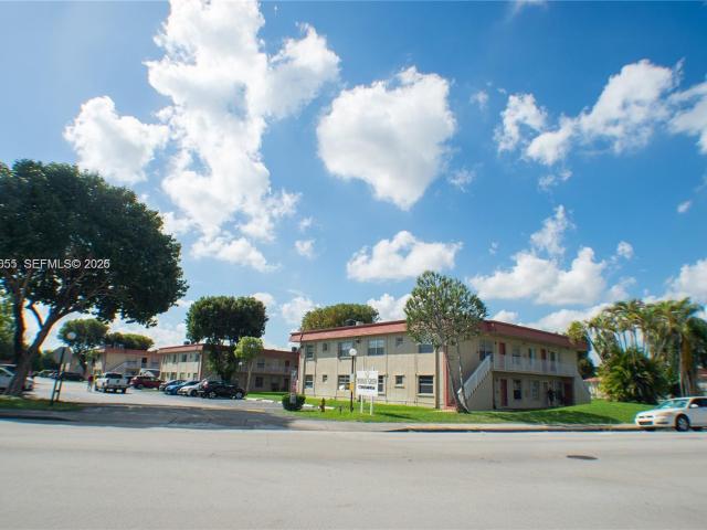12800 SW 43rd Dr, Unit 210B, Miami, FL 33175 | MLS #A12008