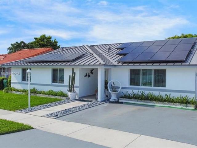 12801 NW 9th St, Miami, FL 33182