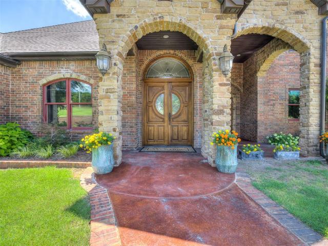 12801 S Choctaw Road