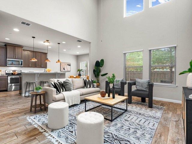 12802 Michelangelo St, Austin, TX 78729