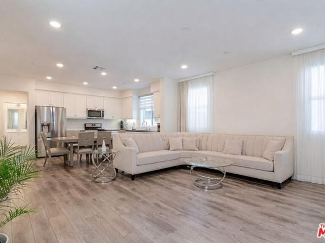 12807 N Watt Ln Unit D, Sylmar, CA 91342