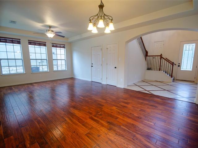 12805 Cape May Ln